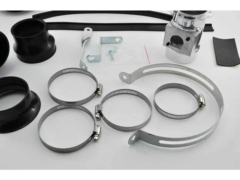 Saab 9-3 Mk2 (YS3F) '02-'12: Saab 9-3 2.0T Carbon Charger Air Intake System